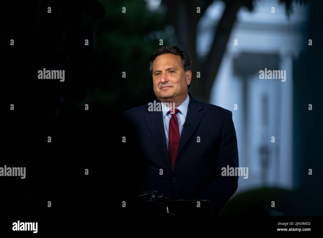 Ron klain 2022 hi-res stock photography and images - Alamy