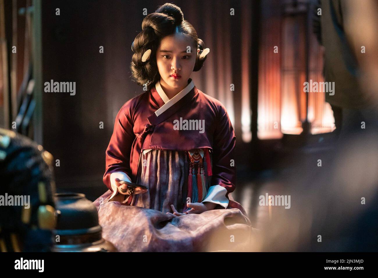 HANSAN: RISING DRAGON, (aka HANSAN: YONGUI CHULHYEON), KIM Hyang-gi ...