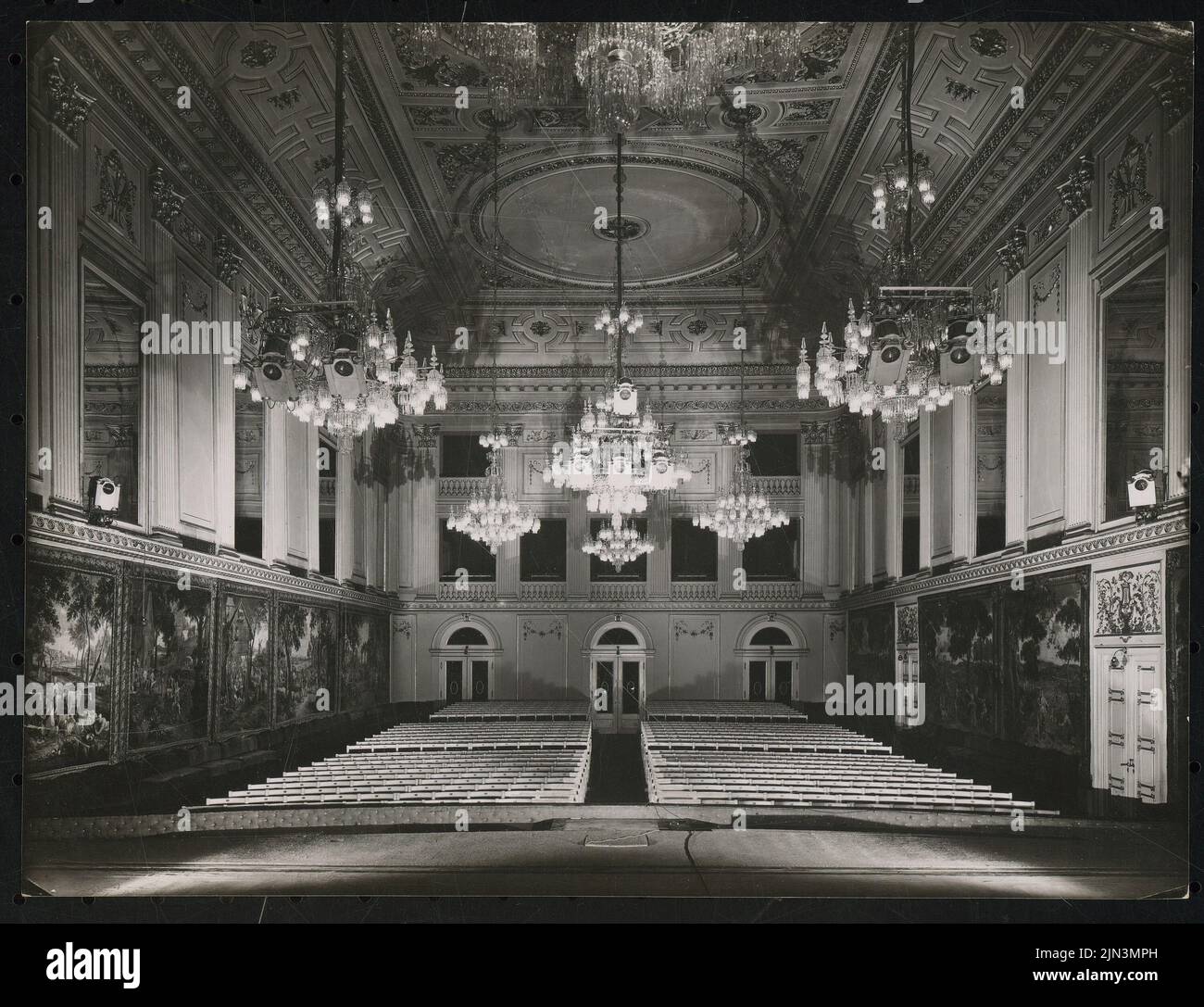 Large redout room in the Hofburg, Vienna: View spectator room Stock ...