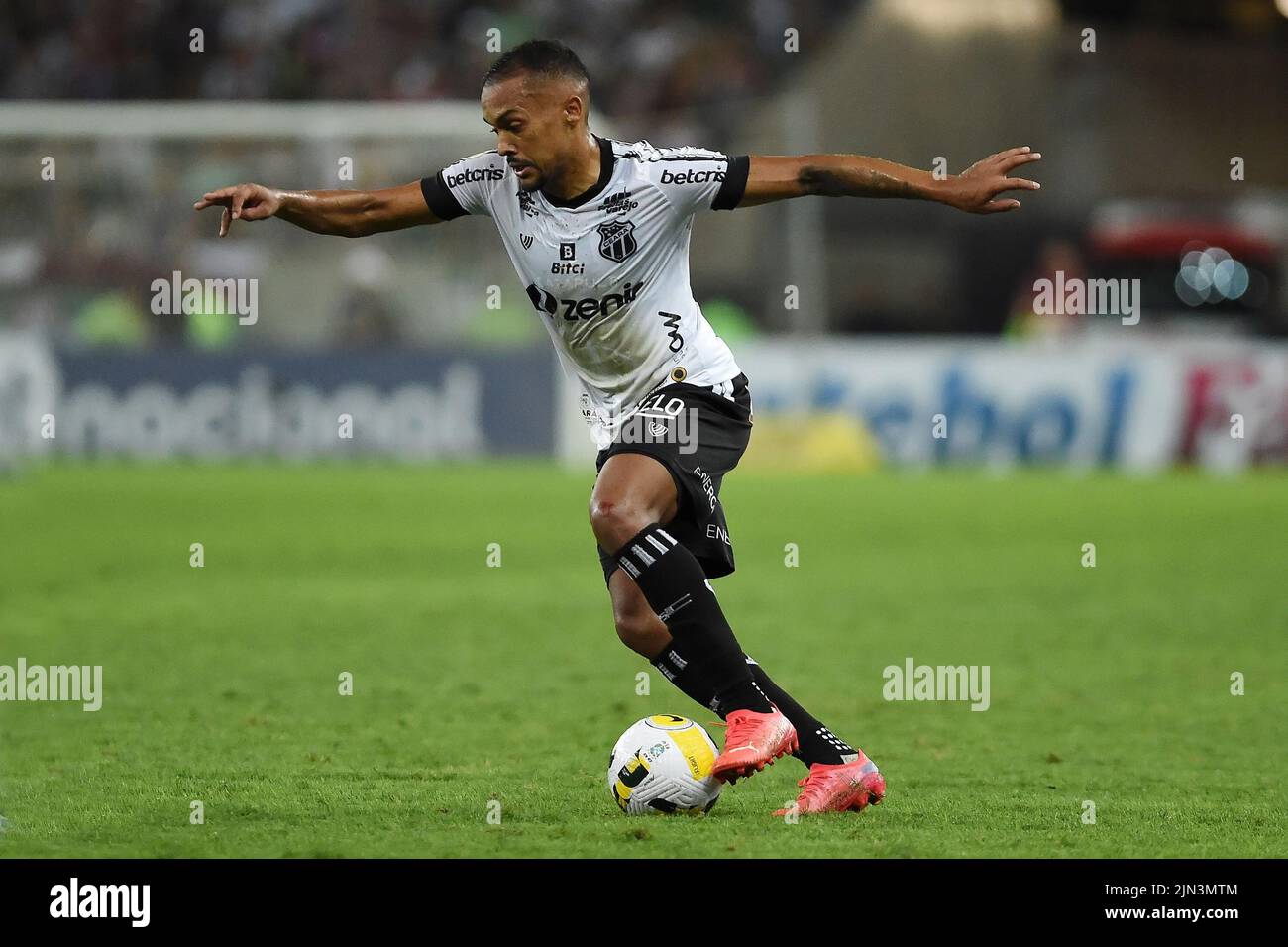 Stadium in lima hi-res stock photography and images - Alamy
