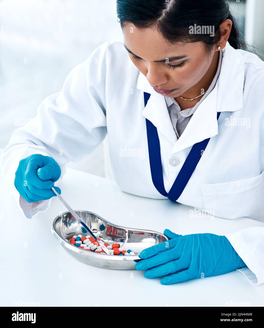 Counting receive hi-res stock photography and images - Alamy