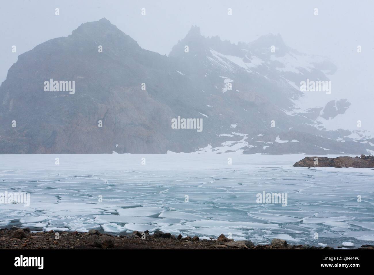 Laguna de Los Tres view. Frozen lagoon. Fitz Roy mountain, Patagonia ...