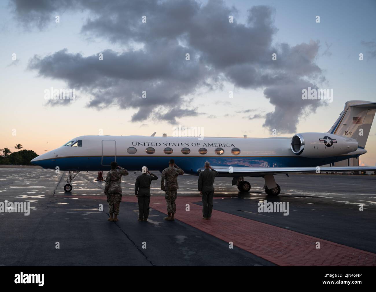 United States Pacific Air Forces and 15th Wing command teams welcome ...