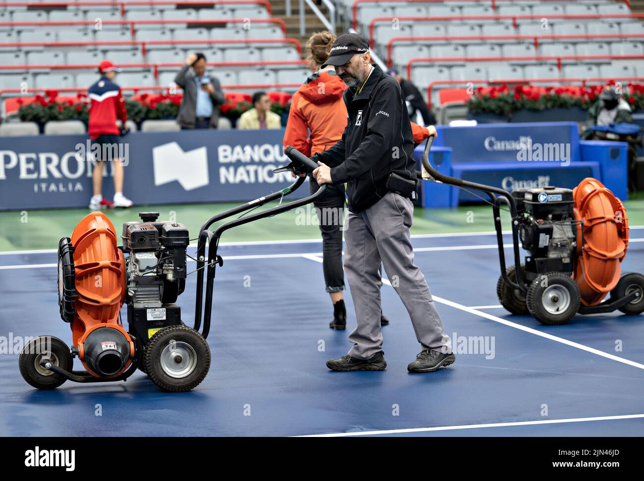 Iga stadium 2022 hi-res stock photography and images - Alamy