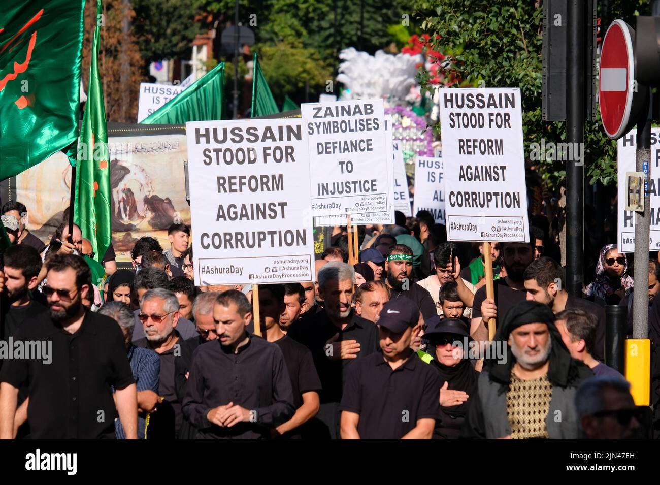 London, UK, 8th Aug, 2022. Shia muslims commemorate Prophet Muhammed's ...