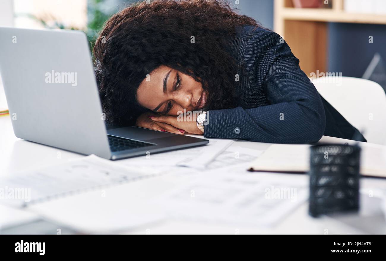 Woman asleep desk in office hi-res stock photography and images - Alamy