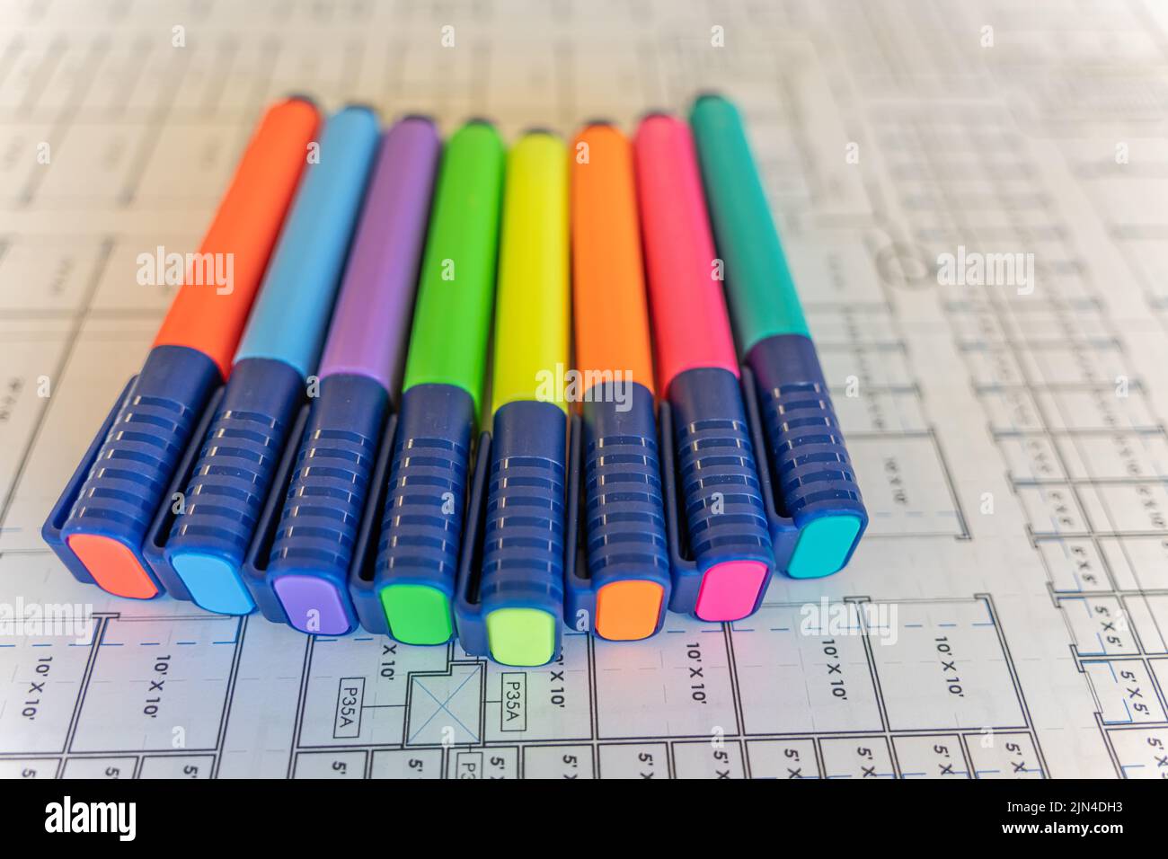 Collection of Text Marker Highlighters on table surface Stock Photo - Alamy