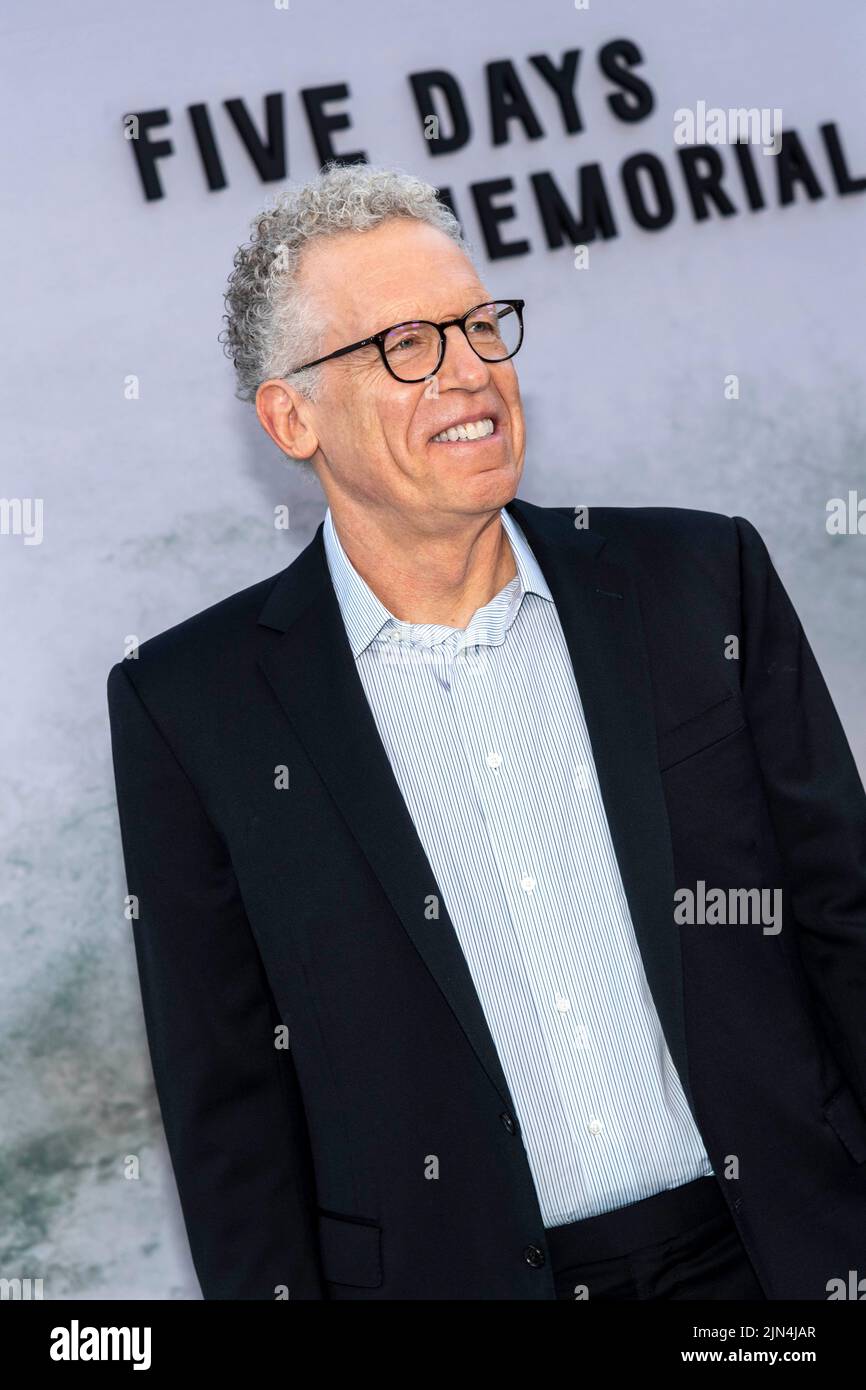 Los Angeles, USA. 08th Aug, 2022. Carlton Cuse attends Premiere Event ...