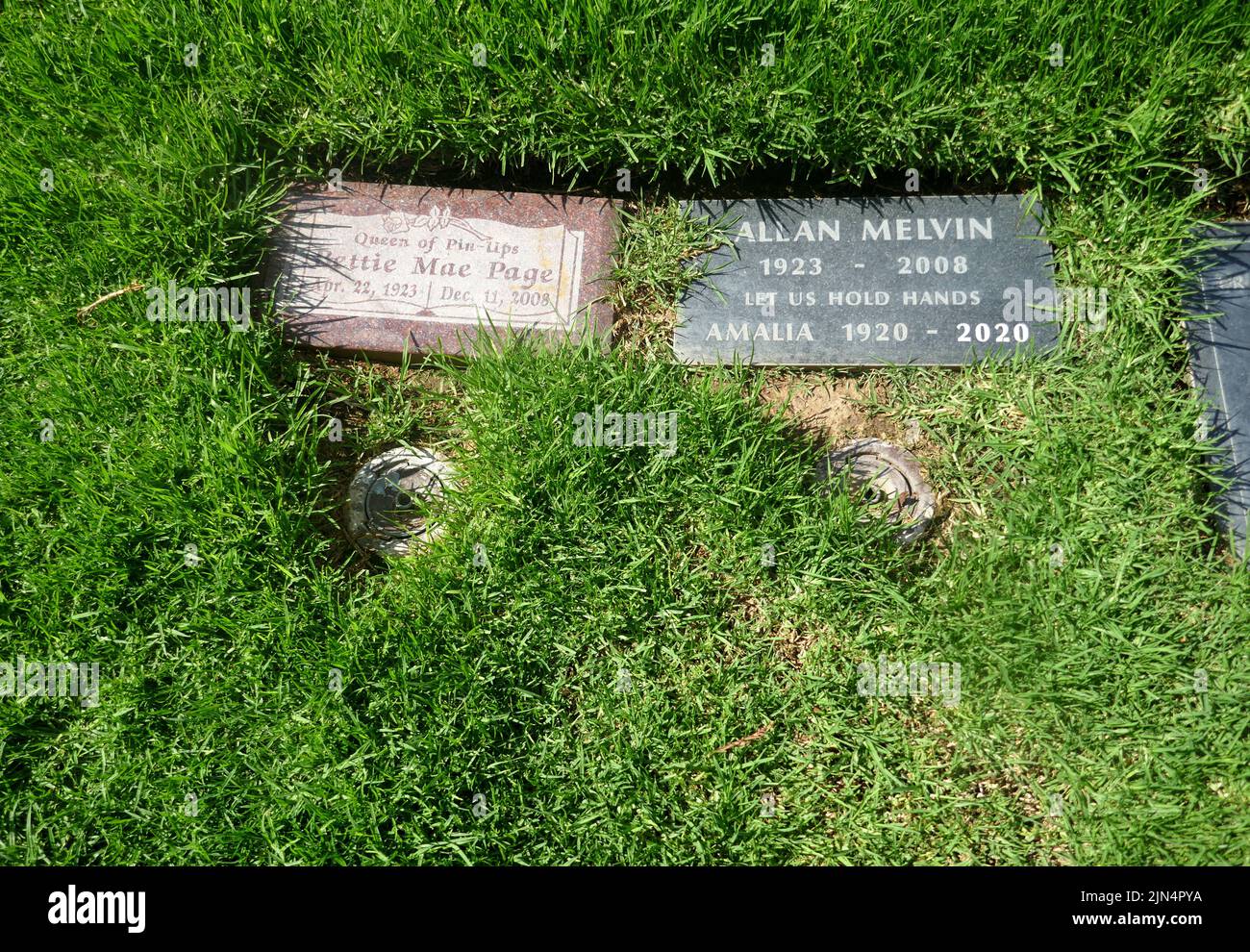 Los Angeles, California, USA 1st August 2022 Model Bettie Page's Grave ...