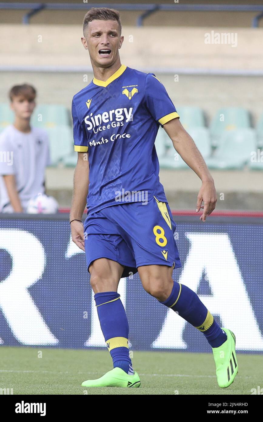Darko Lazovic of Hellas Verona FC during Hellas Verona vs SSC Bari ...