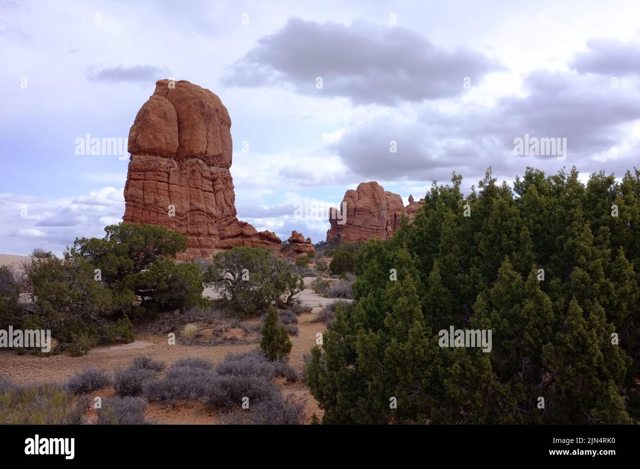 Photo of Balanced Rock Trail on Arches Entrance Road in Arches National ...