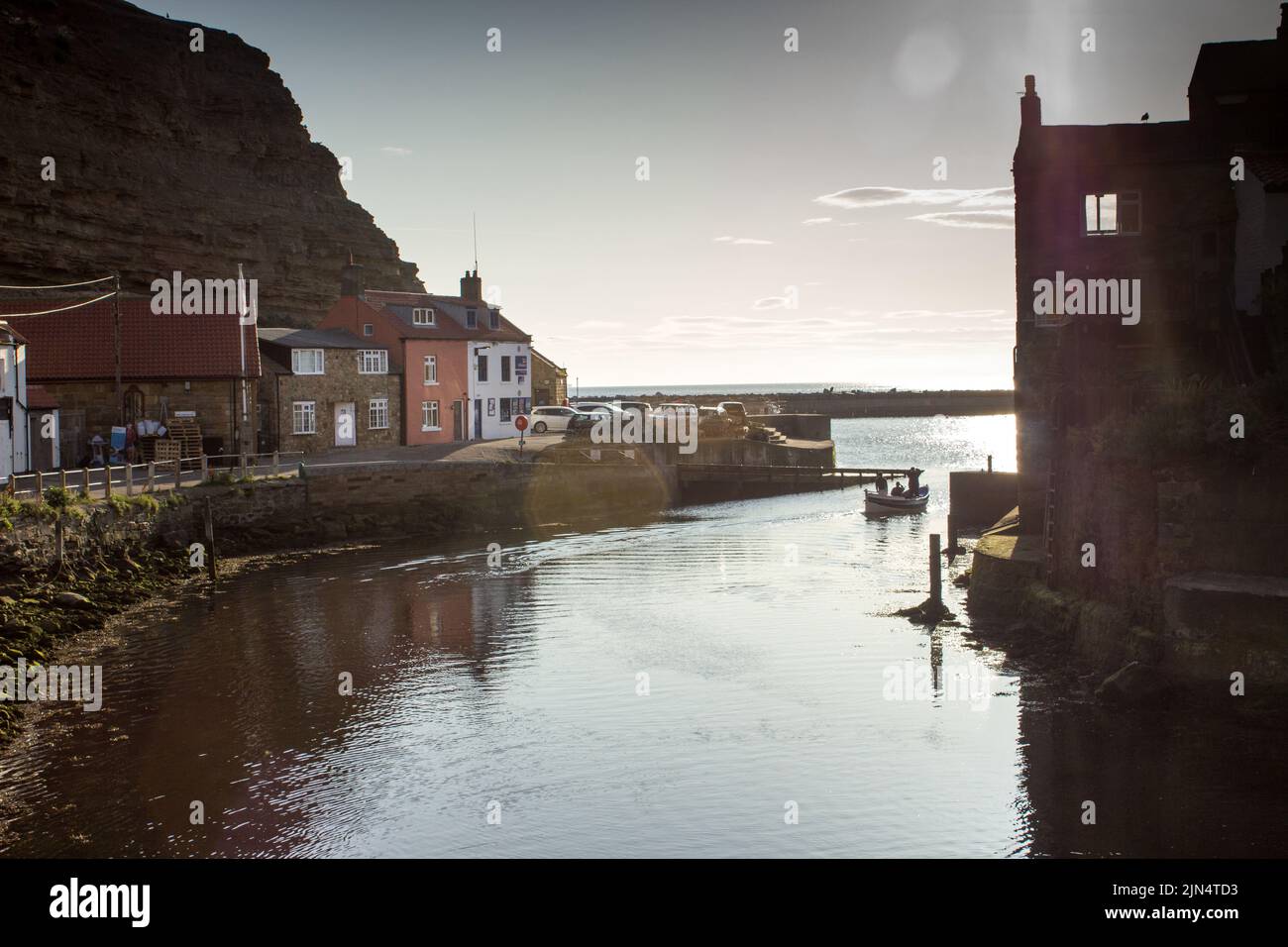 Staithes harbour coast path hi-res stock photography and images - Alamy