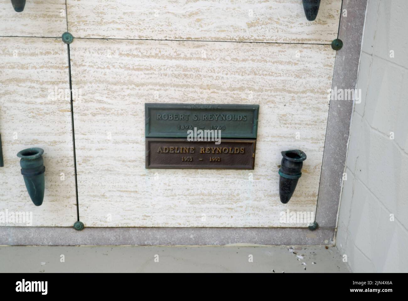 Los Angeles, California, USA 1st August 2022 Actress Adeline Reynolds Grave at Pierce Brothers ...