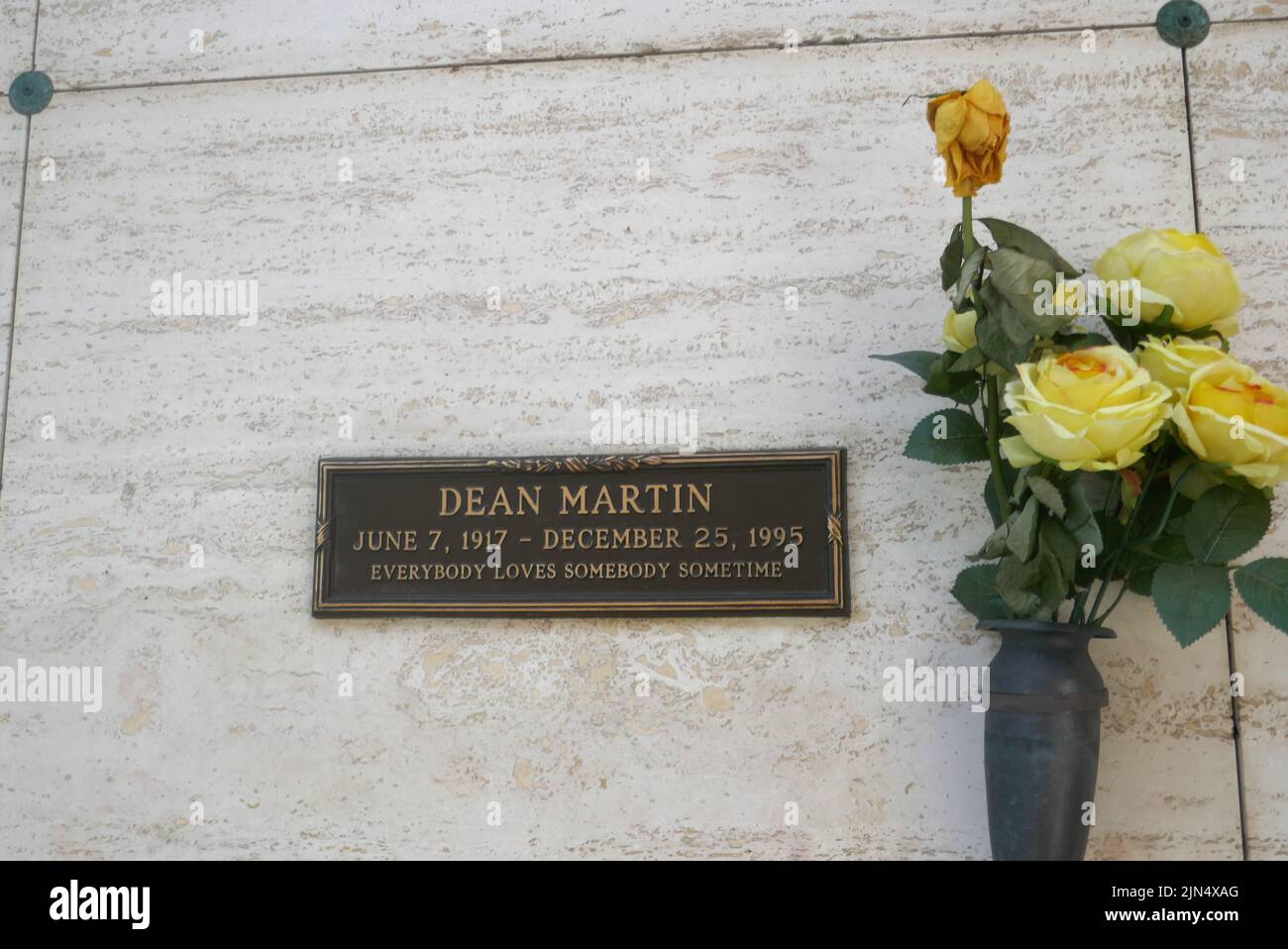 Los Angeles, California, USA 1st August 2022 Singer Dean Martin's Grave ...