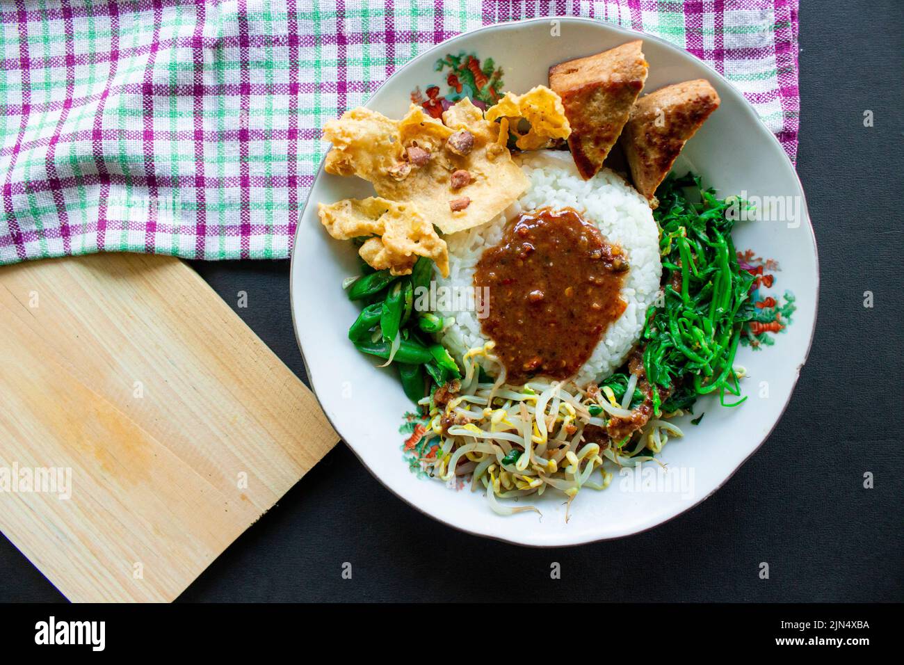 Nasi Pecel or sego pecel is Traditional Javanese rice dish of steamed ...