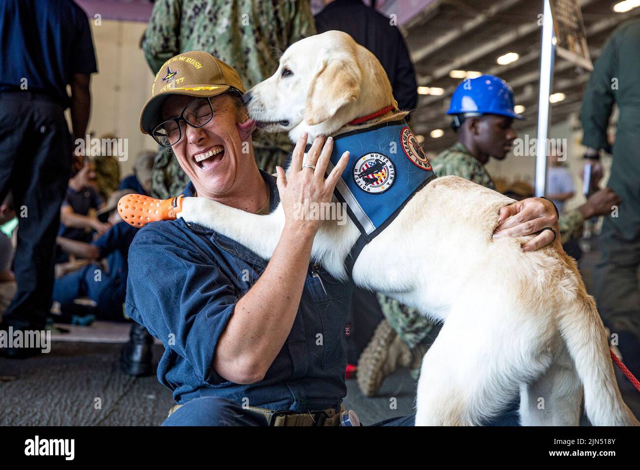 Cvn 20 hi-res stock photography and images - Alamy
