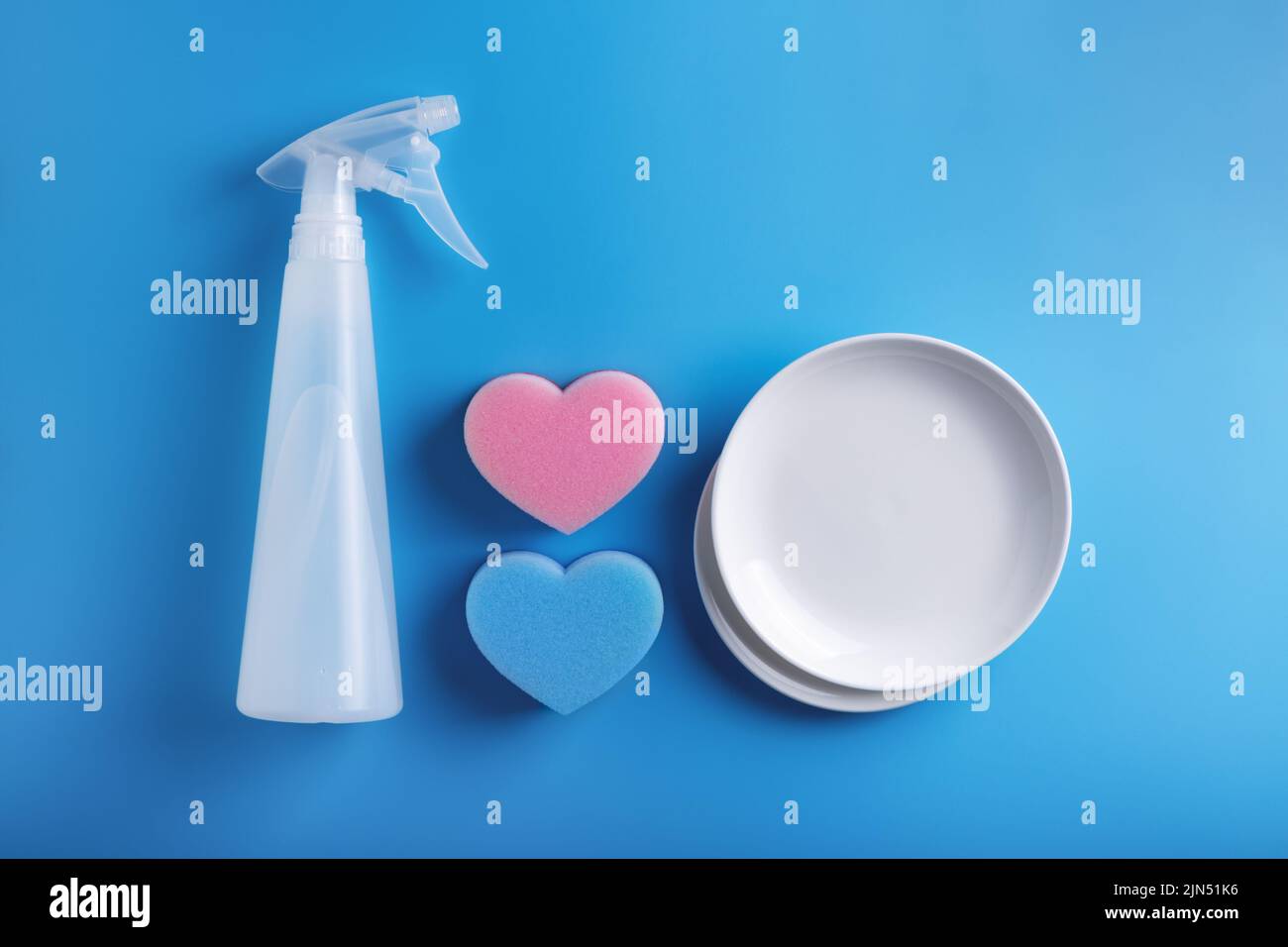 Dishwashing liquid clean plates hi-res stock photography and images - Alamy