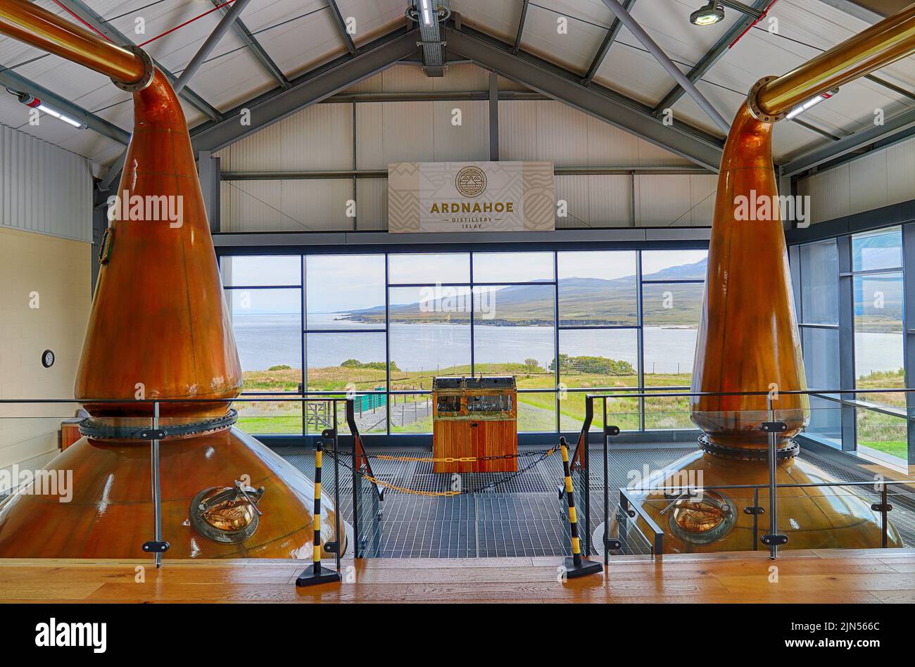 Distillery still room hi-res stock photography and images - Alamy