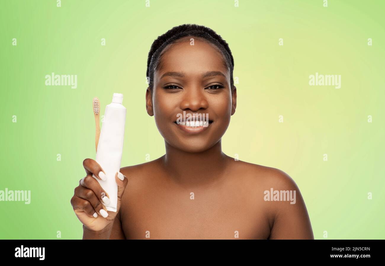 african woman with toothbrush and toothpaste Stock Photo - Alamy