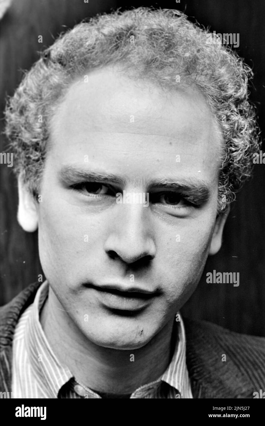 ART GARFUNKEL American pop musician in 1967. Photo: Tony Gale Stock ...
