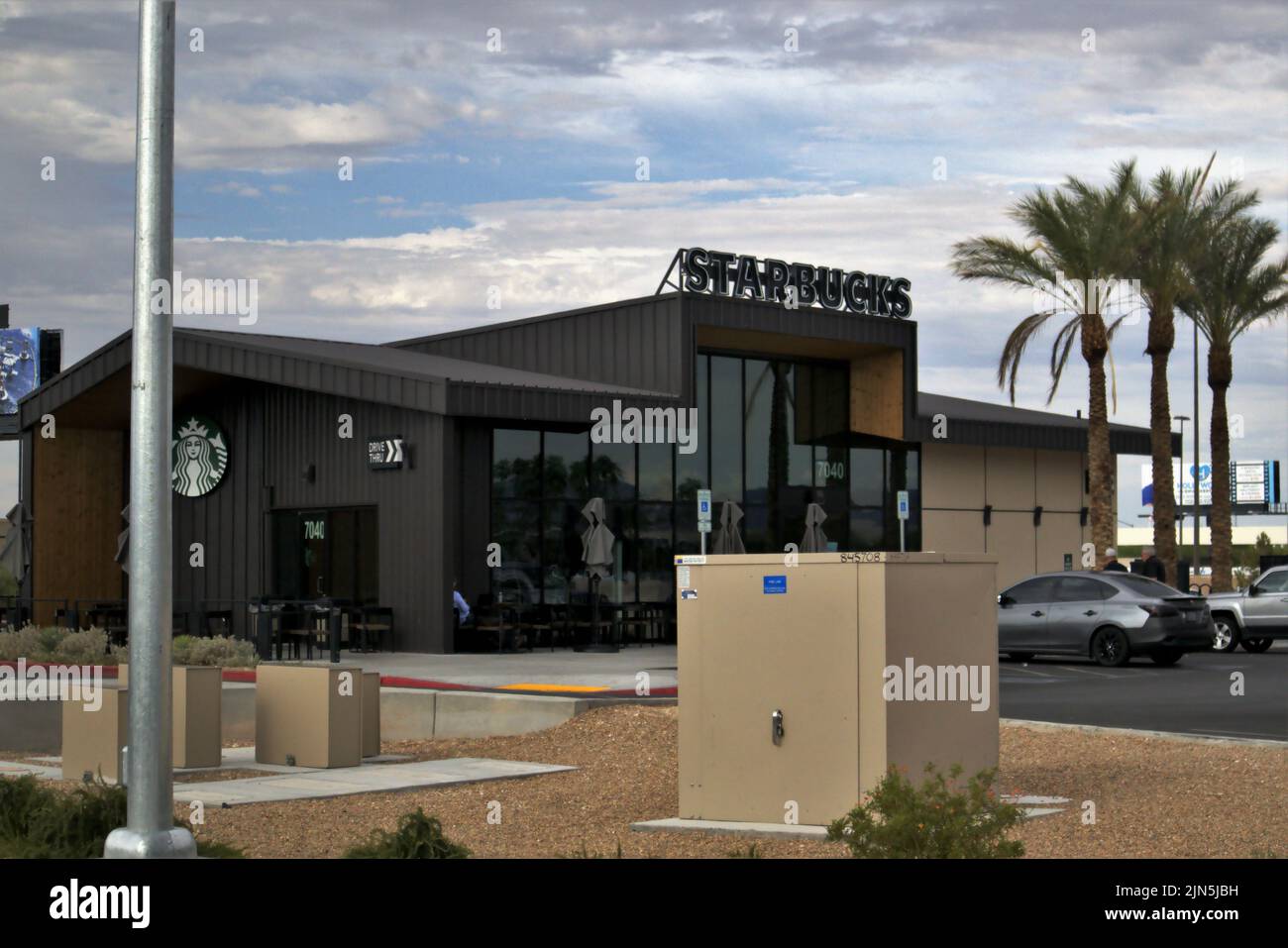 A modern Starbucks building in Las Vegas, Nevada Stock Photo - Alamy