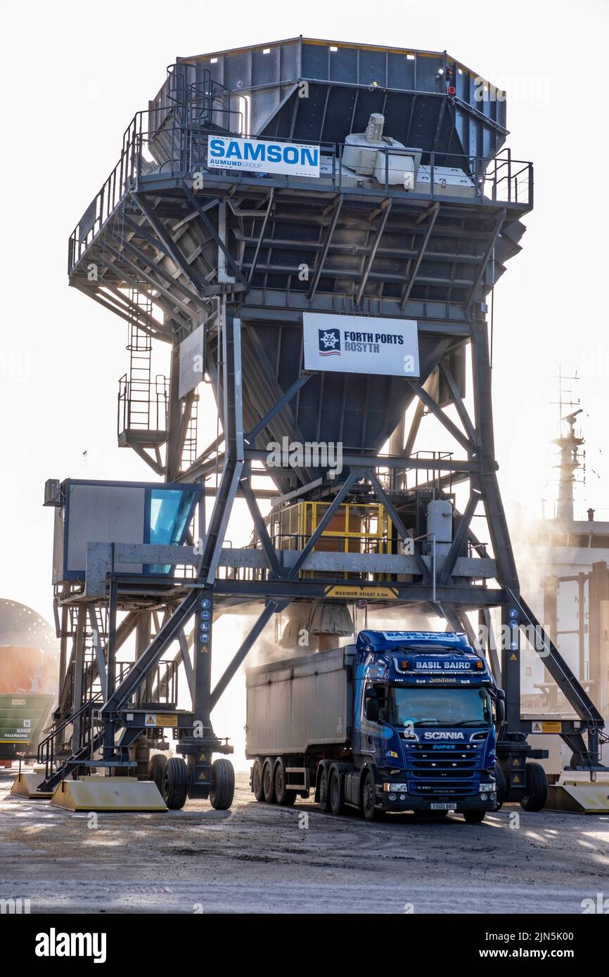 Grain hopper hi-res stock photography and images - Alamy