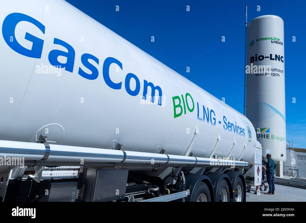 Co2 tanker hi-res stock photography and images - Alamy