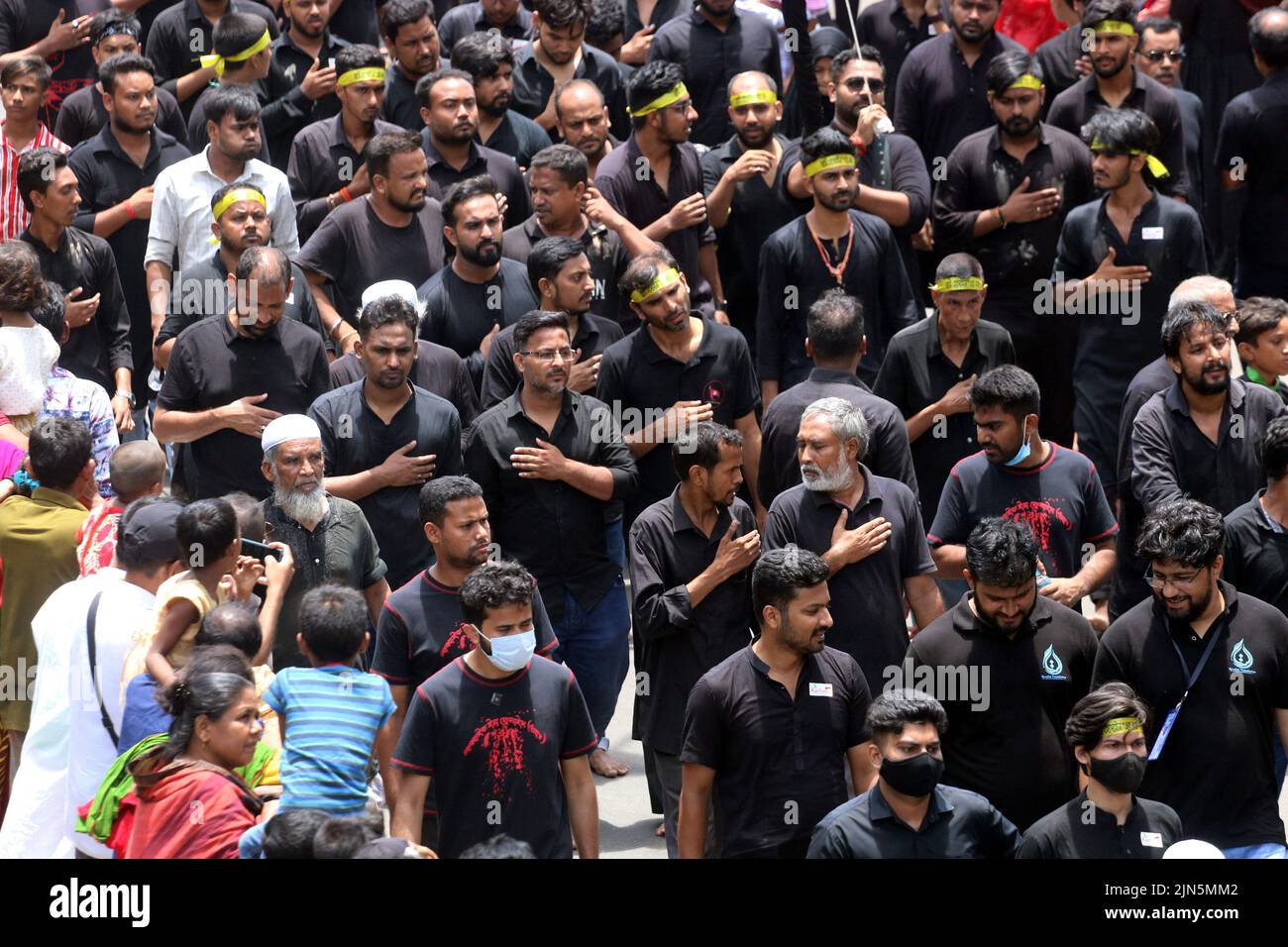 Thousands of people of the Shia community in Bangladesh have taken part ...