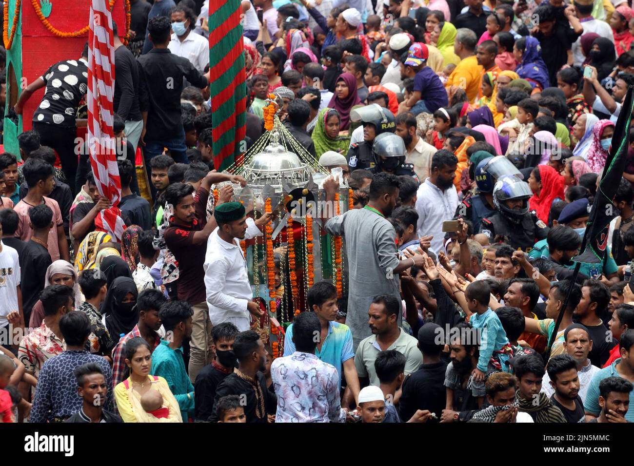 Thousands of people of the Shia community in Bangladesh have taken part ...