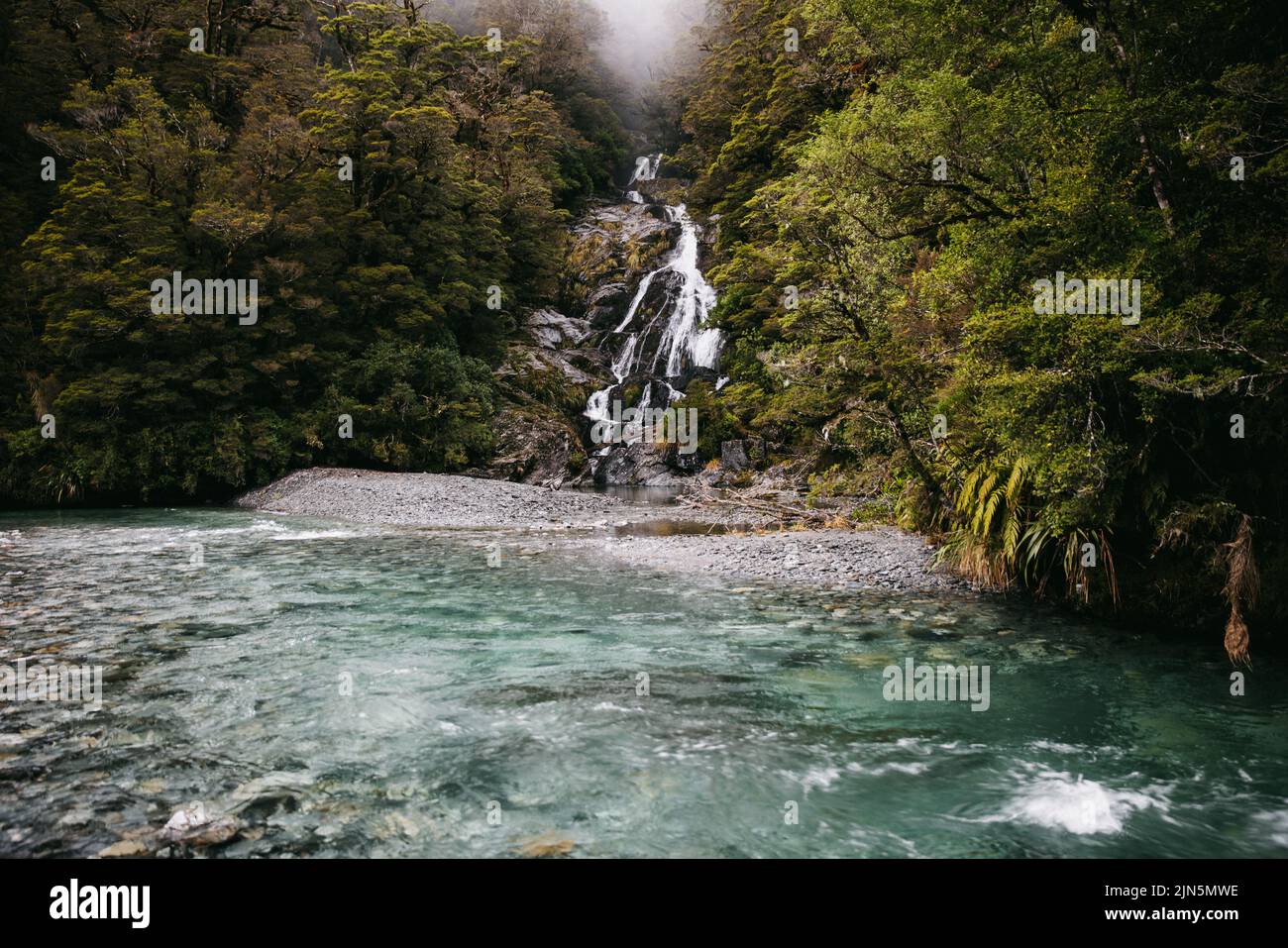 Mt aspiring national park new zealand hi-res stock photography and ...
