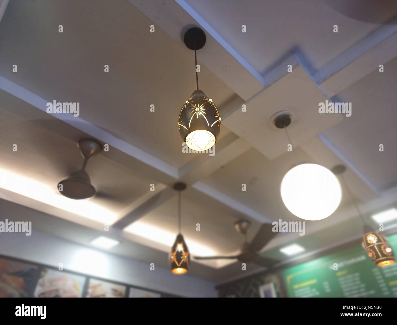 Decorative Lamps at Shops in Chenn Stock Photo - Alamy