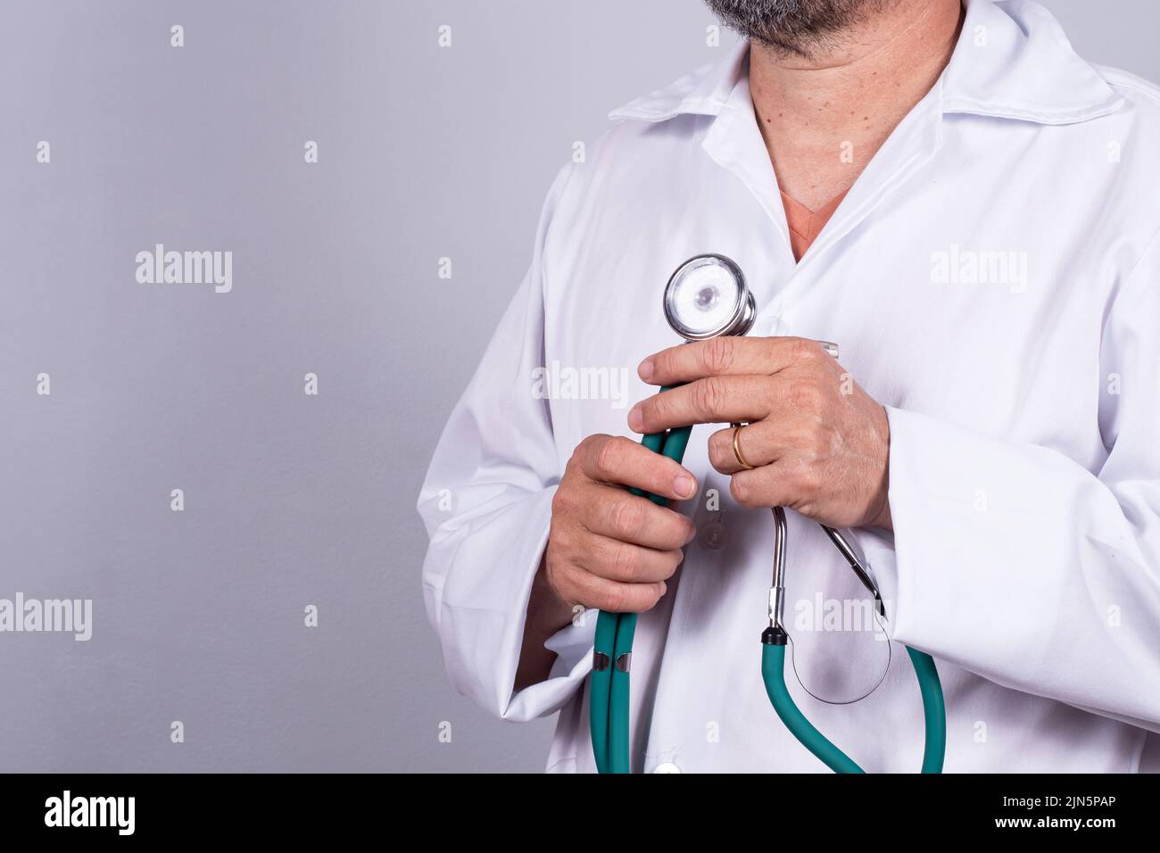 Doctor no white coat hi-res stock photography and images - Alamy
