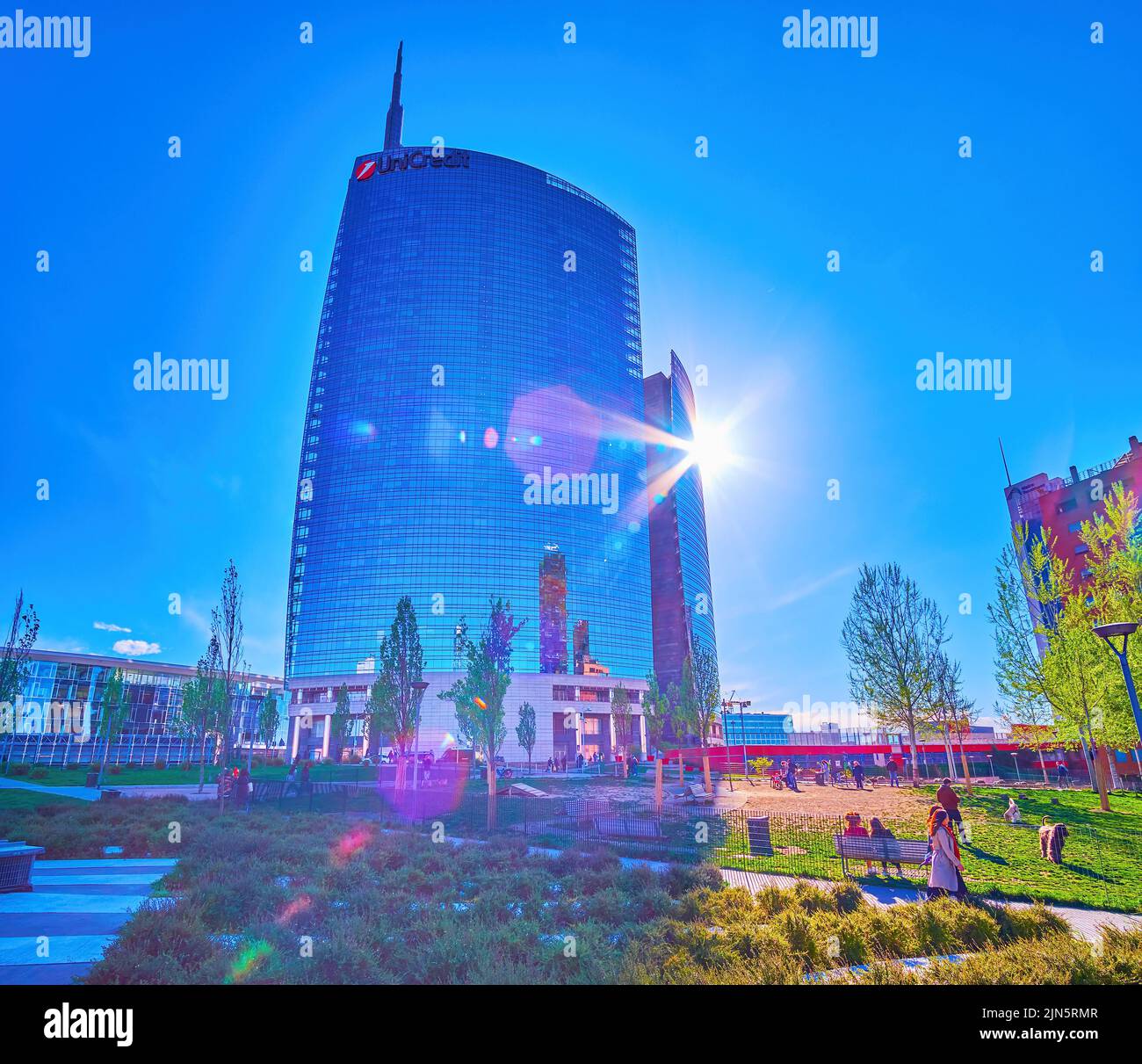 Cityscape with unicredit tower and biblioteca degli alberi park hi-res ...
