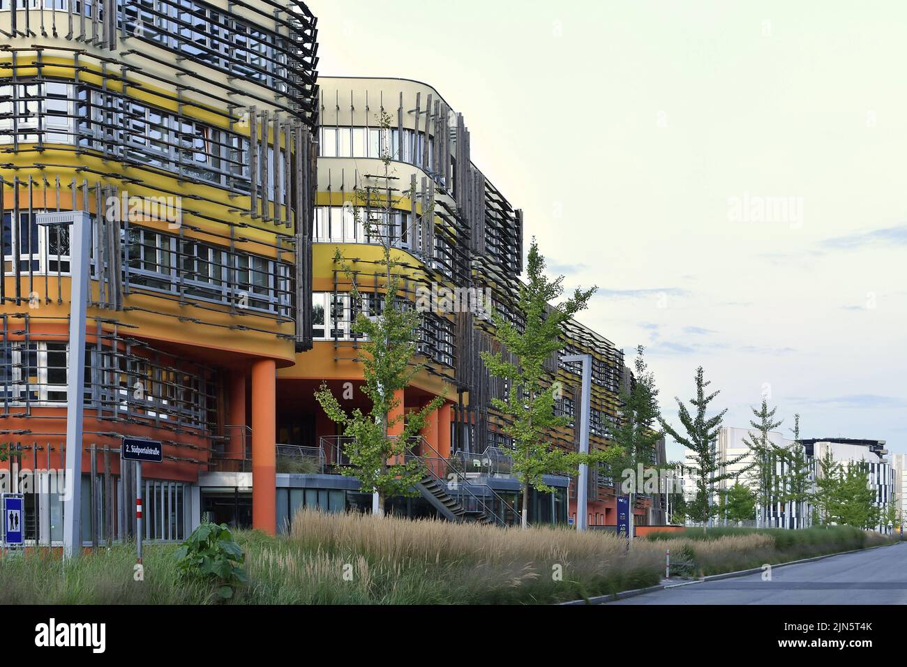 WU (Wirtschaftsuniversität Wien) University of Economics and Business ...