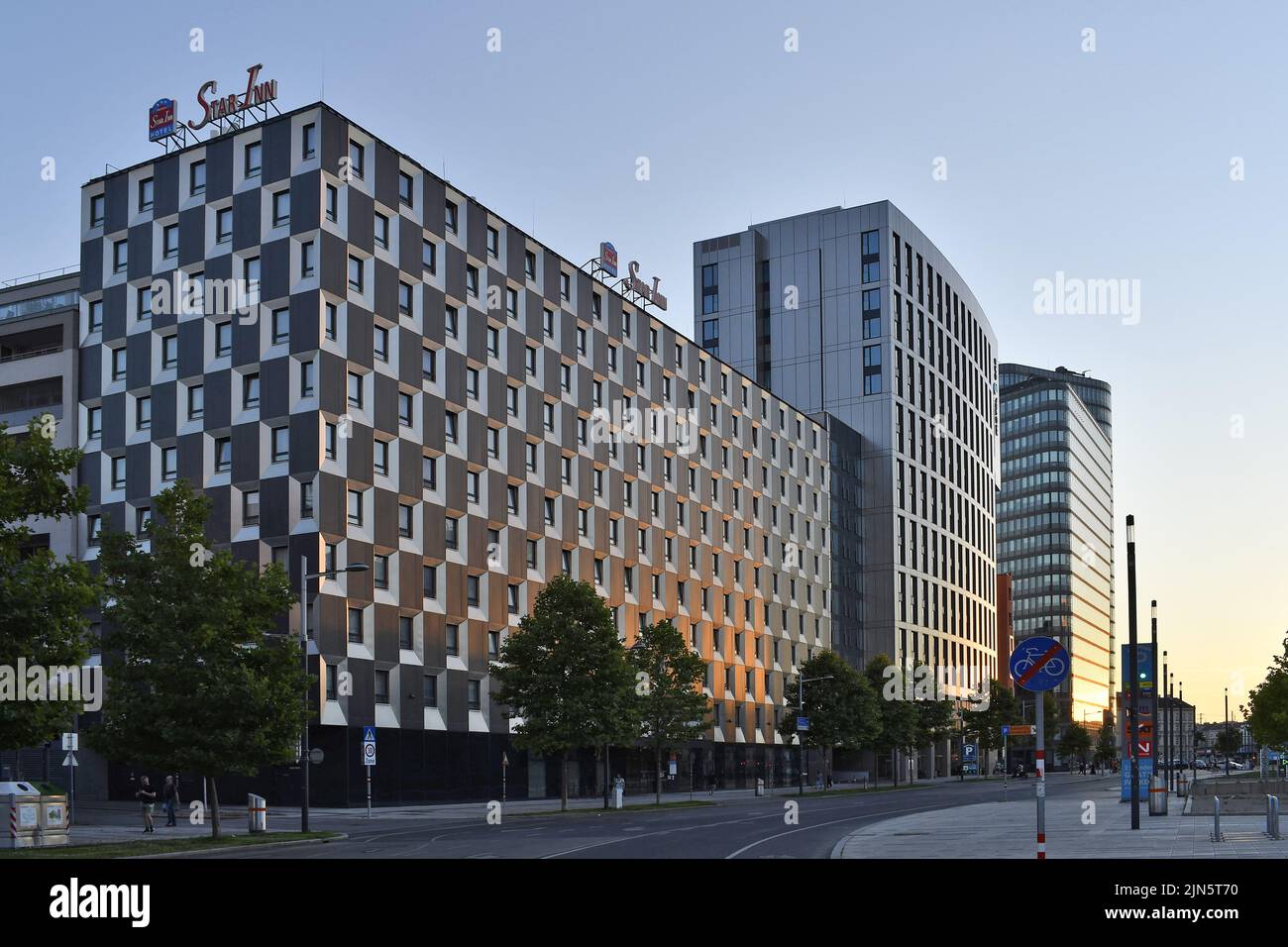Star inn hauptbahnhof hi-res stock photography and images - Alamy