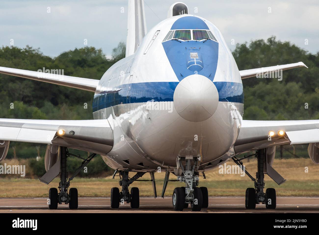 Nightwatch aircraft hi-res stock photography and images - Alamy