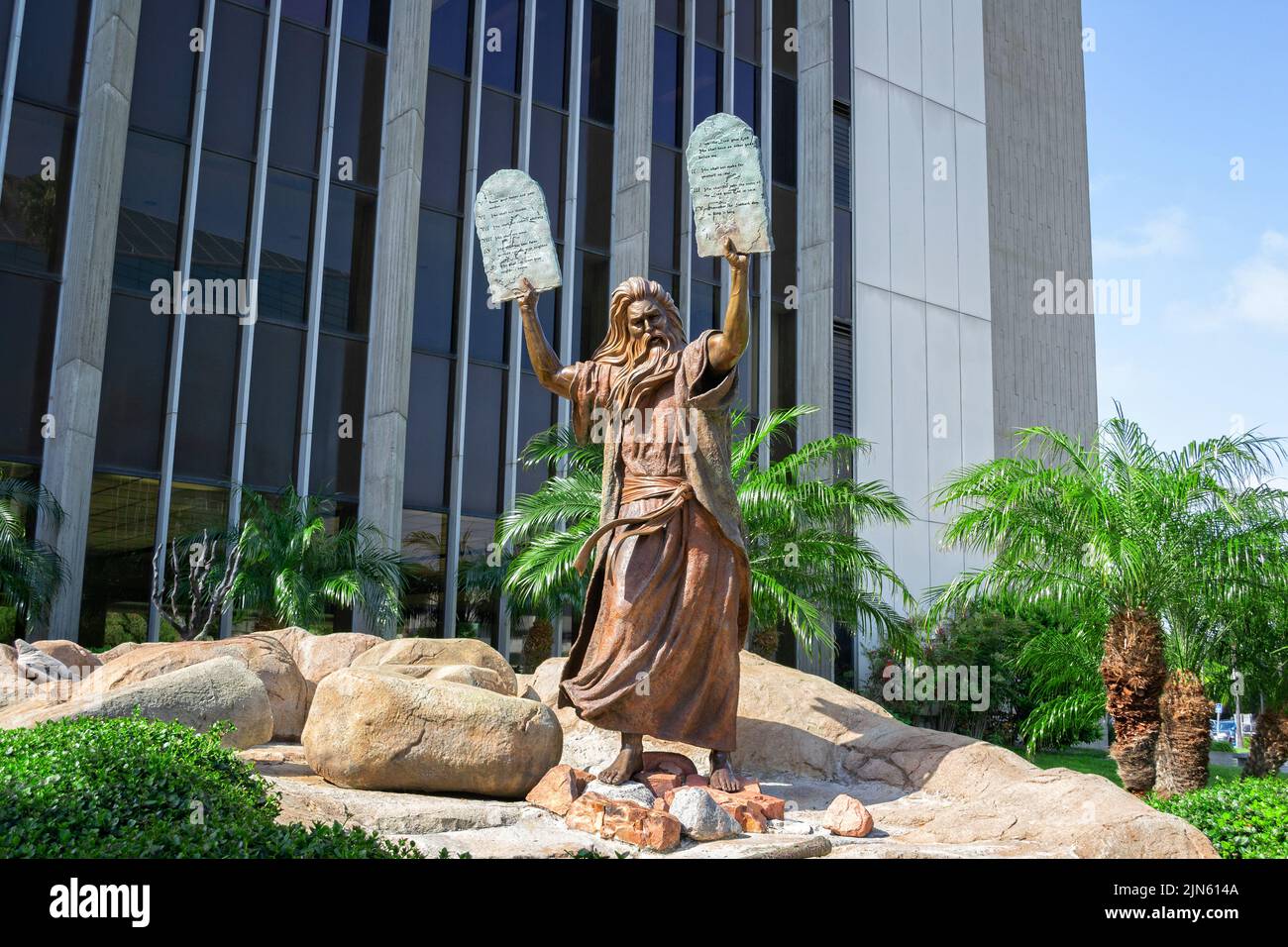Christ statue crystal cathedral hi-res stock photography and images - Alamy
