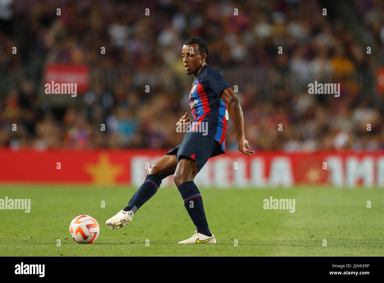 Jules kounde barcelona hi-res stock photography and images - Alamy