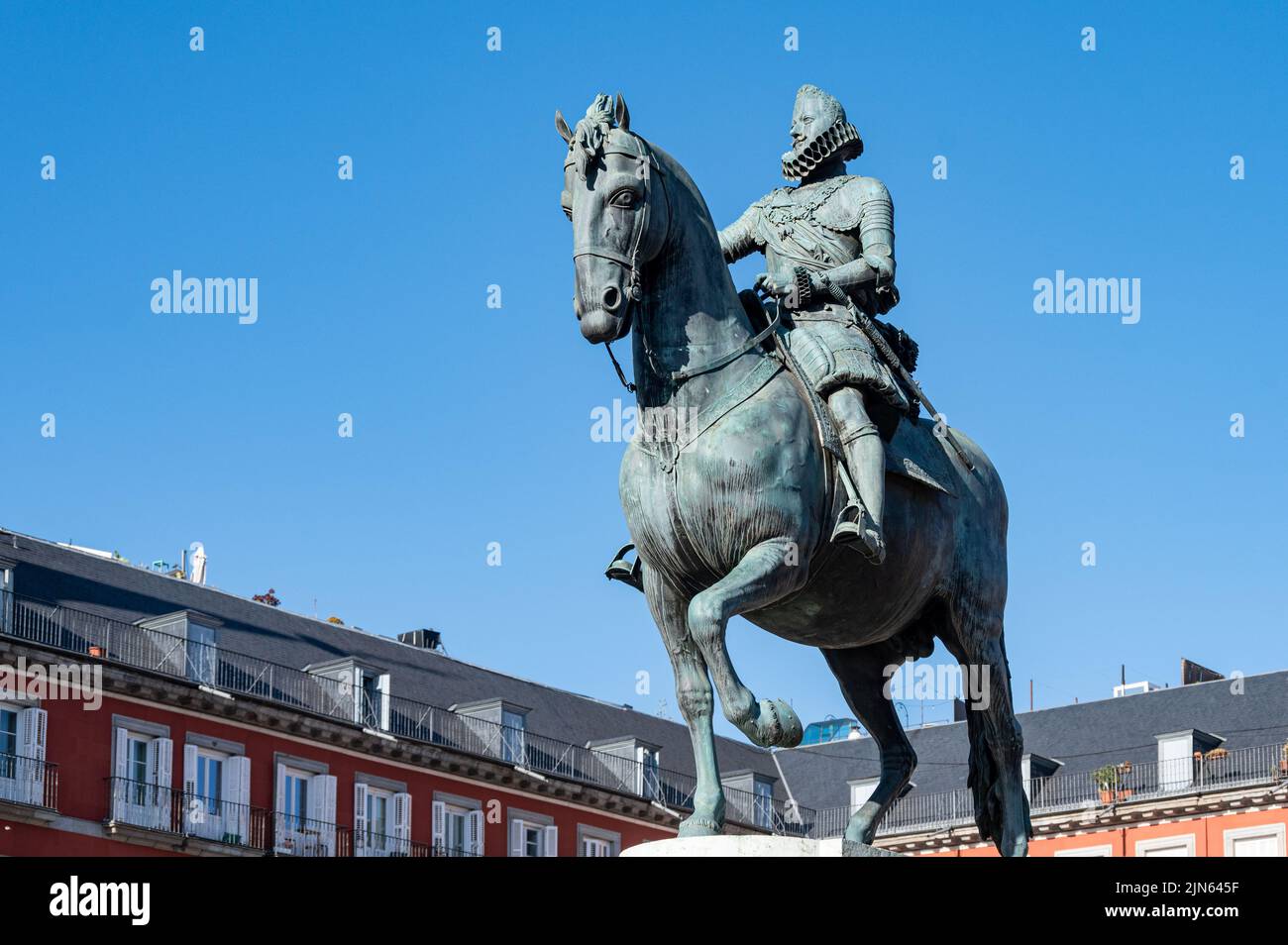 Equestrian sculpture of Don Felipe III in the Plaza Mayor Stock Photo ...