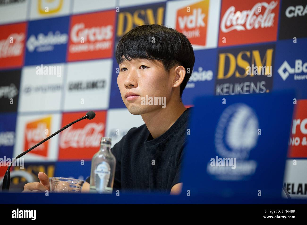 Hyunseok hong hi-res stock photography and images - Alamy