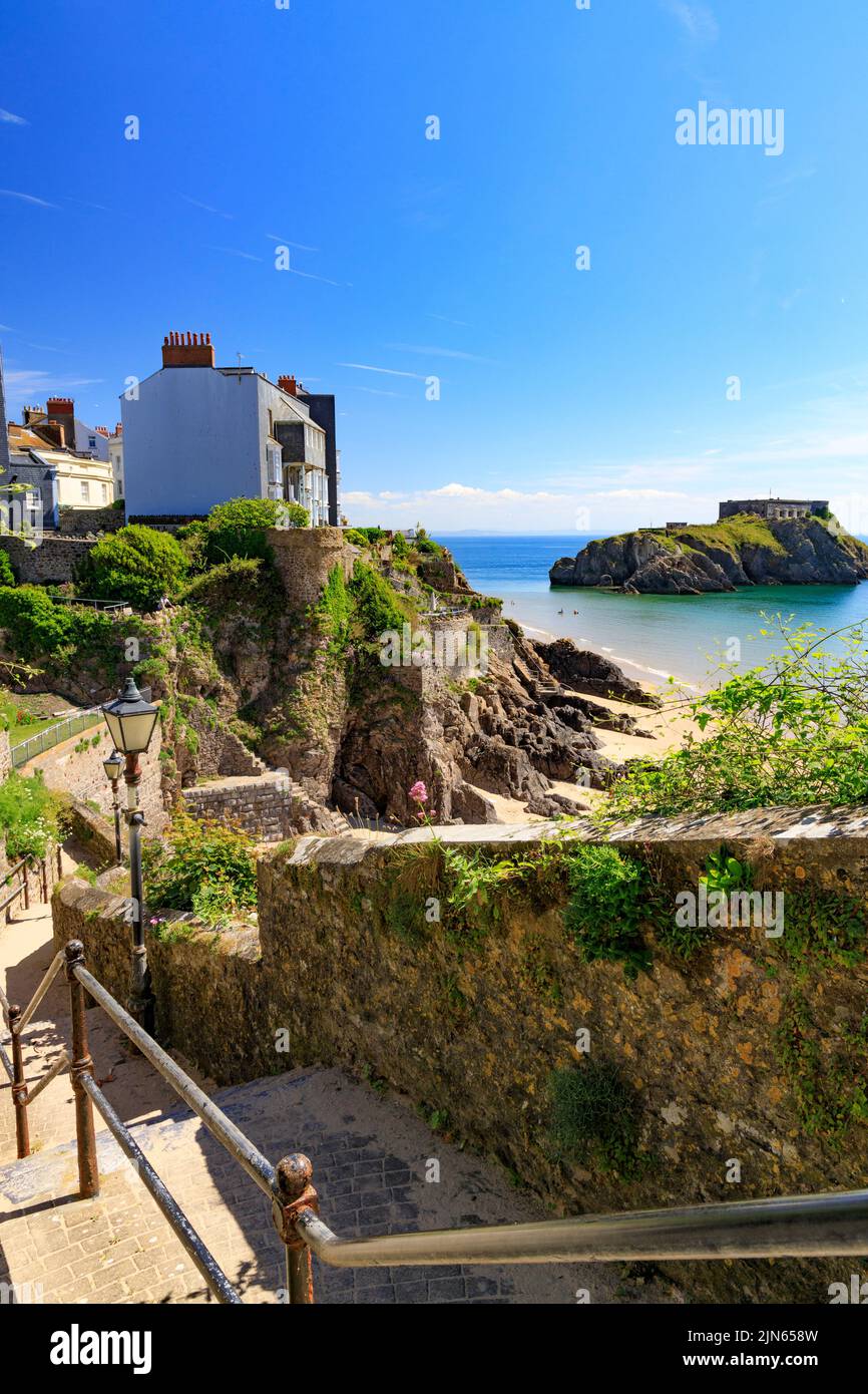 St Catherine's Island and fort viewed from the beach steps in Tenby ...