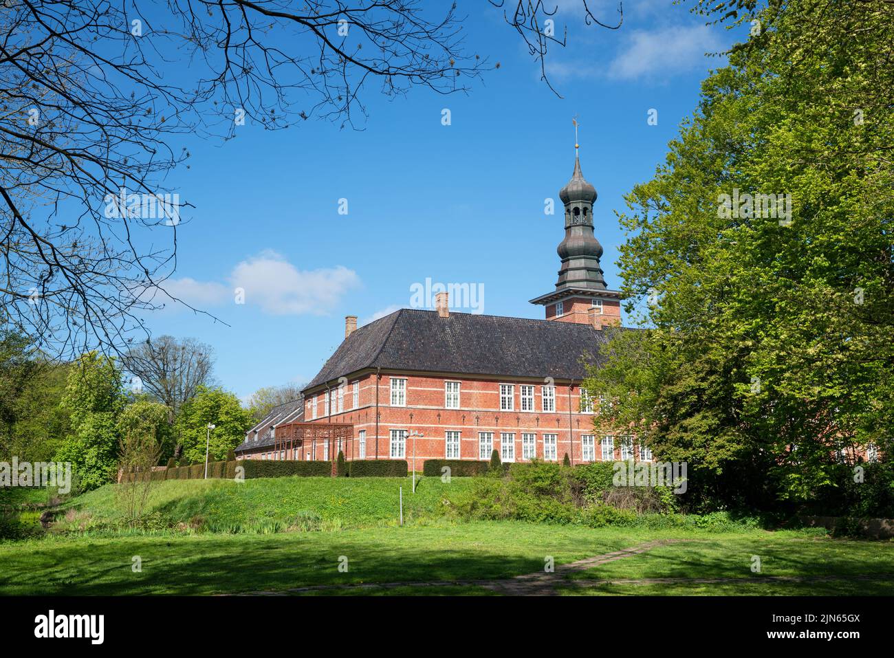 Husum castle hi-res stock photography and images - Alamy