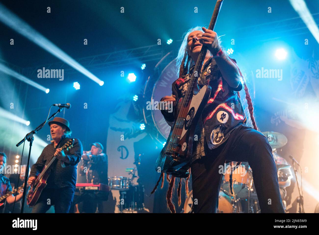 Mark Chadwick and Jeremy Cunningham of The Levellers performing at the ...
