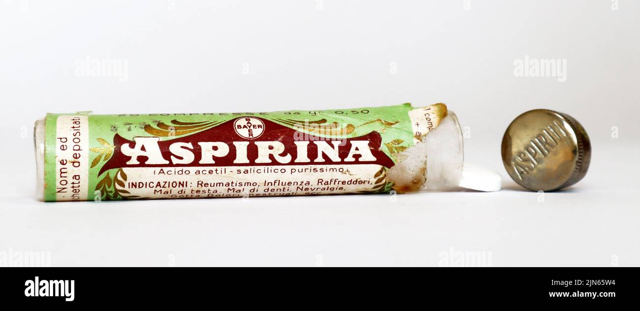 Vintage 1930s ASPIRIN Bayer, medicine with acetylsalicylic acid. BAYER ...