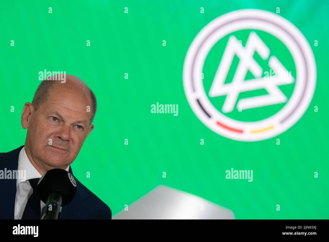 09 August 2022, Hessen, Frankfurt/Main: German Chancellor Olaf Scholz ...