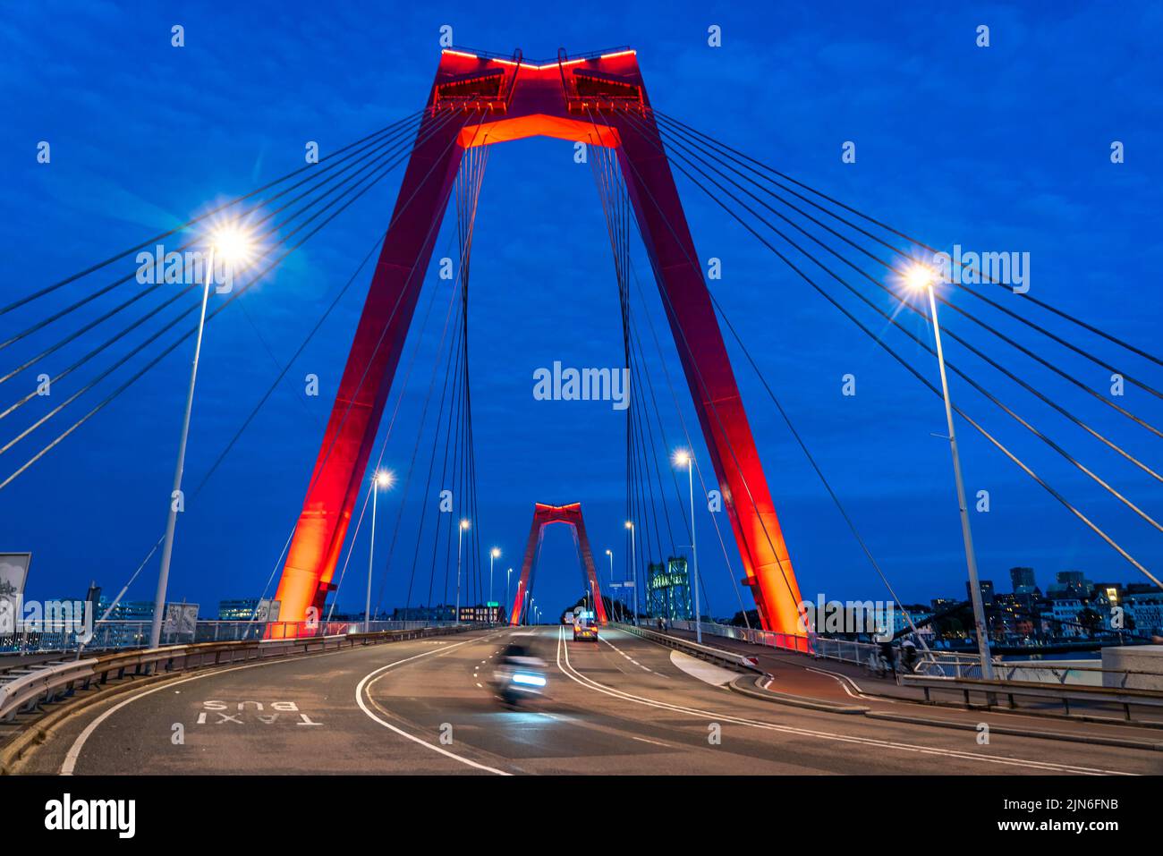 The Rotterdam skyline, on the Nieuwe Maas, river, Willemsbrug, bridge ...