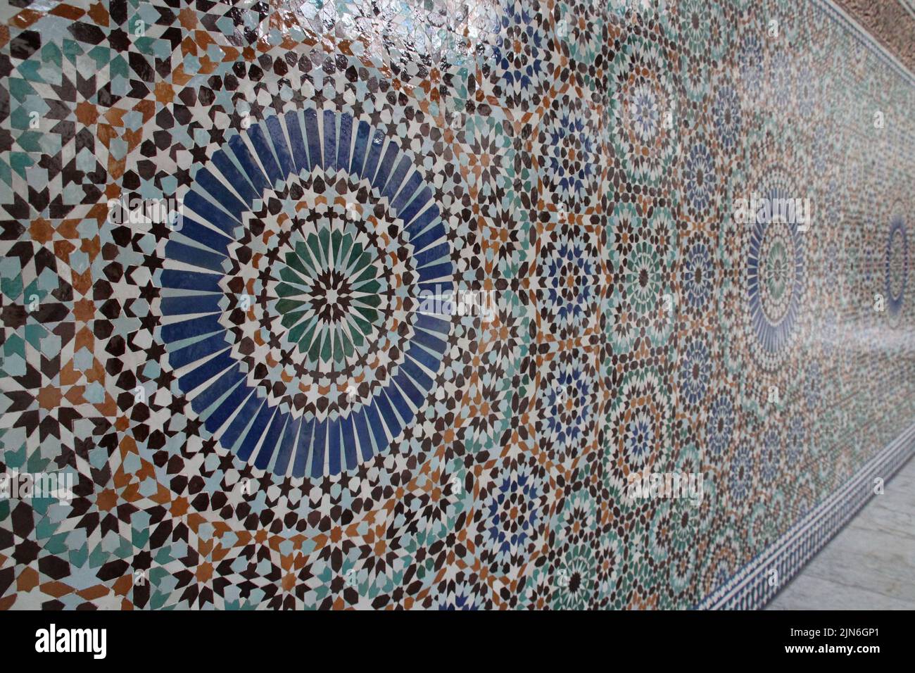 mosque in paris in france Stock Photo - Alamy