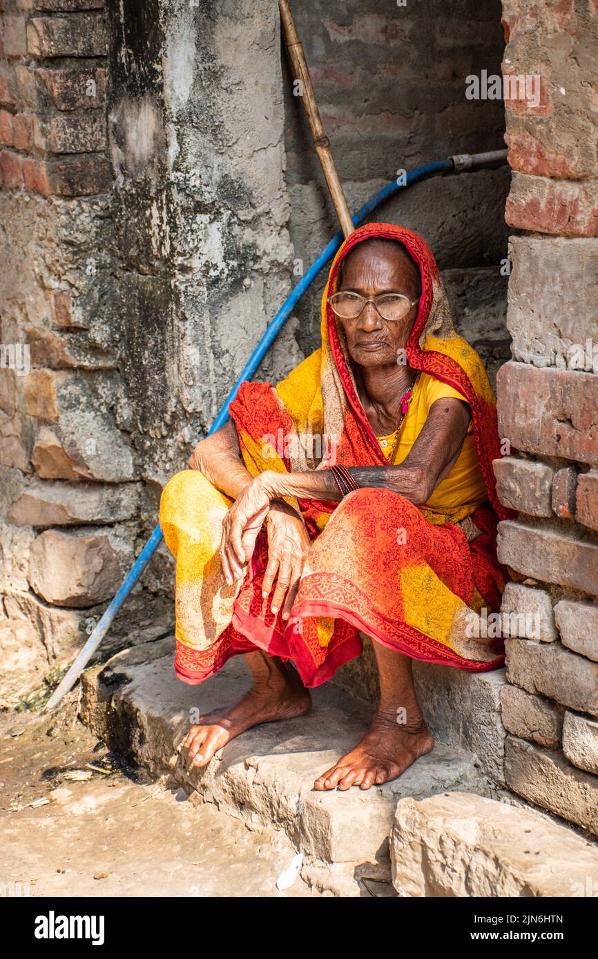 The womens live in the Soil house wait for help because of hunger in ...