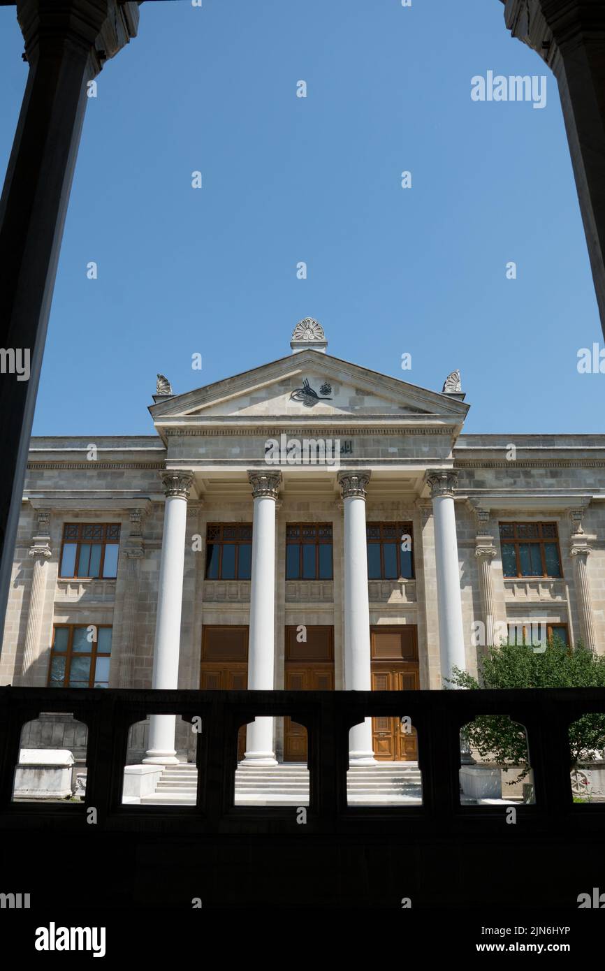 Istanbul, Turkey: archaeological museum Stock Photo - Alamy
