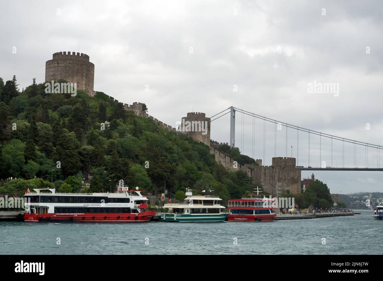 Istanbul, Turkey: Rumelihisarı (also known as Rumelian Castle and ...